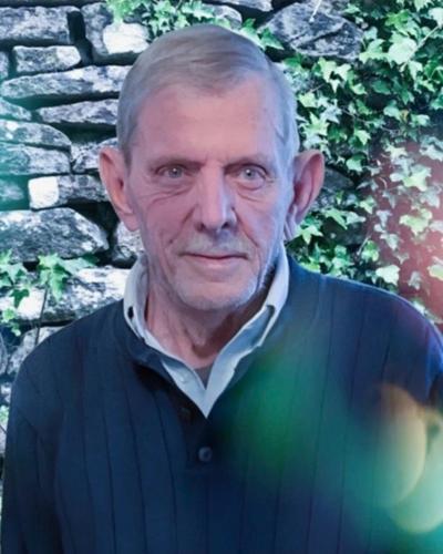 In Loving Memory of Ronald Malcolm Davis - Obituaries & Ways to Support ...