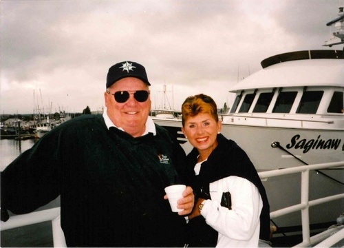 In Loving Memory of Billy Davis - Obituaries & Ways to Support the Family