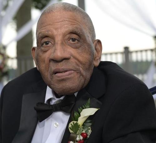 In Loving Memory of Retired SSGT. Robert Thomas Elliott Jr ...