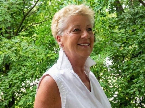 In Loving Memory of Carla Lorene Neugebauer - Obituaries & Ways to ...