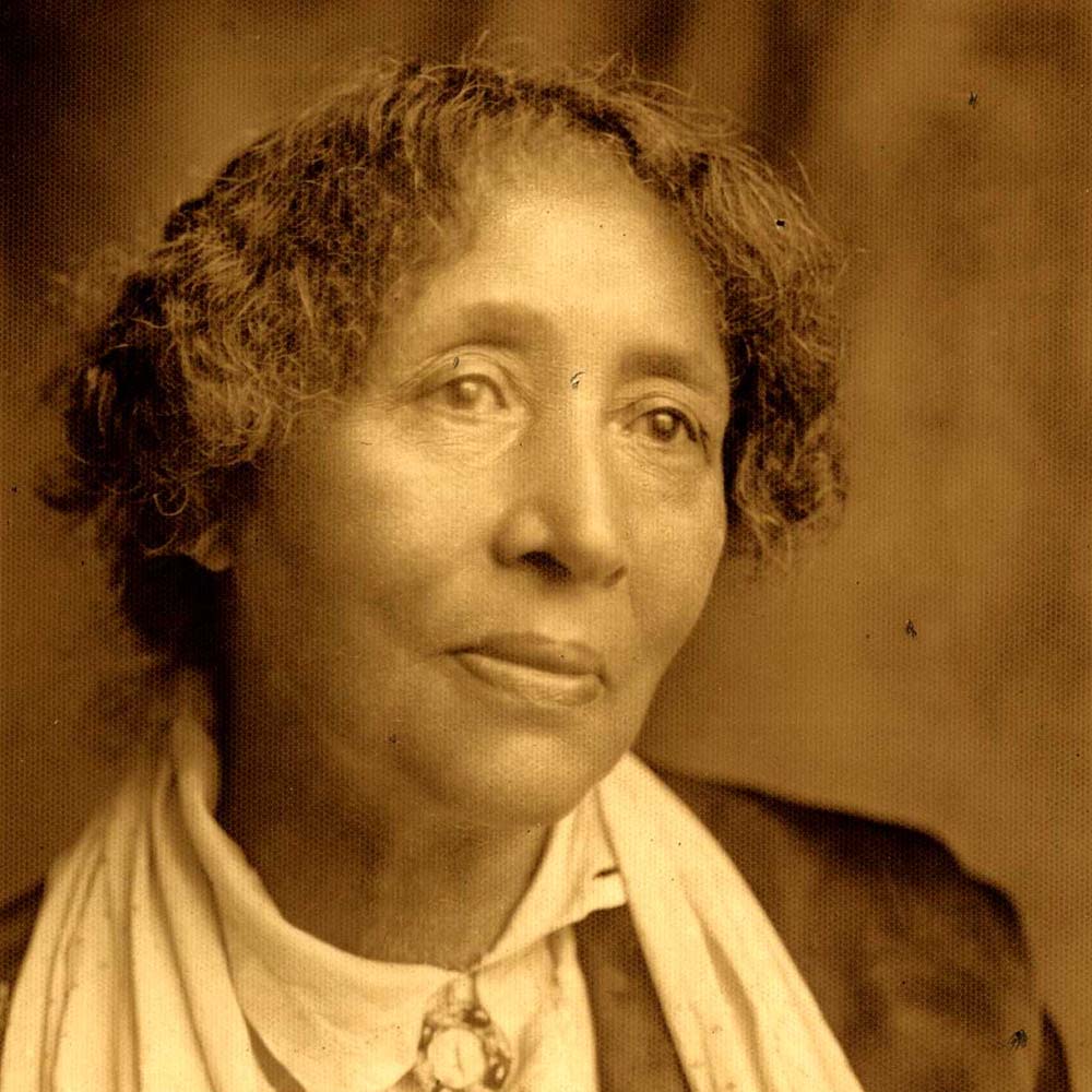 Famous Native Americans - Legacy.com