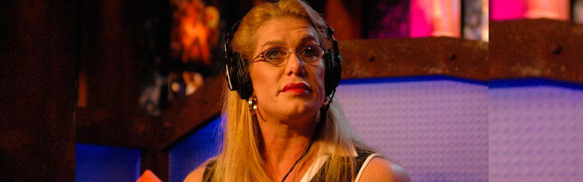 Nicole Bass (1964 - 2017), wrestler and Howard Stern Show regular ...