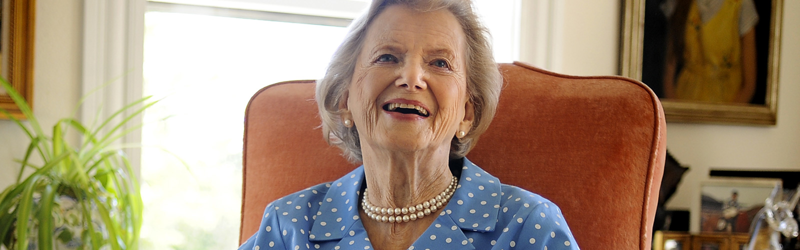 Penny Chenery (1922–2017), owner of Triple Crown champion Secretariat ...