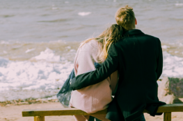 How To Write Condolences on Facebook - Legacy.com