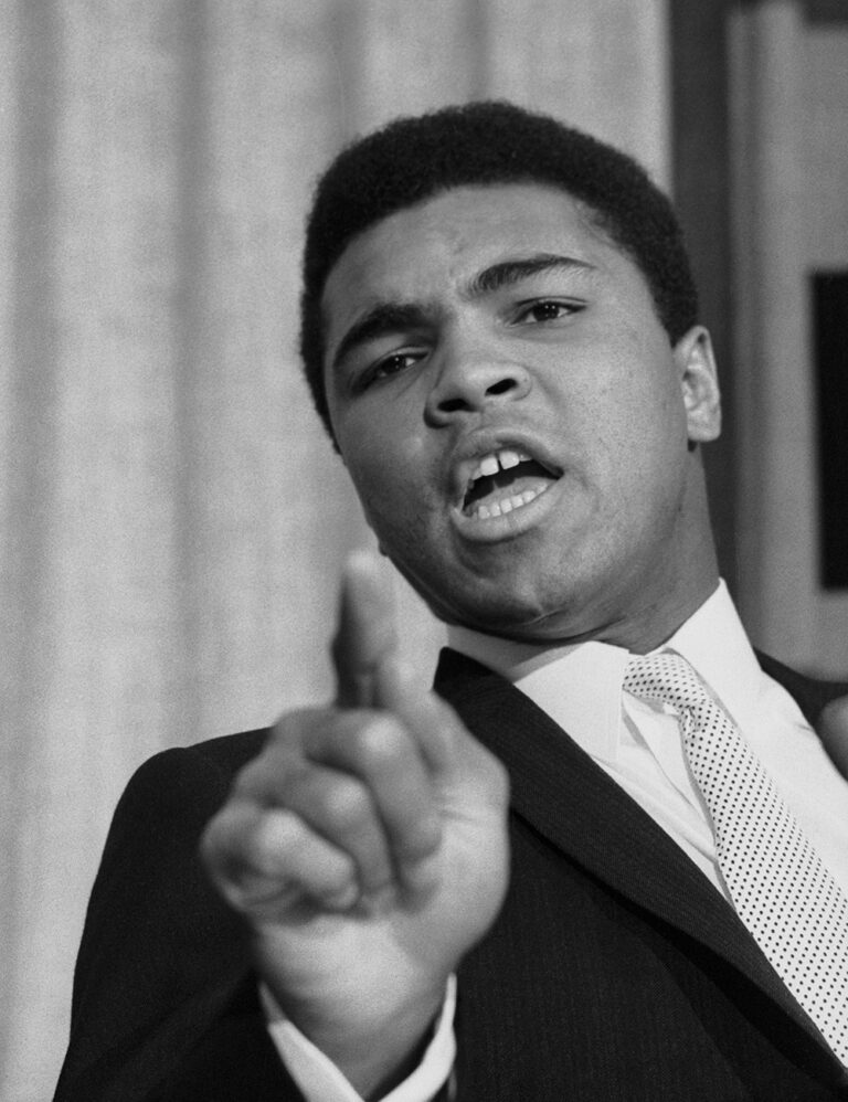 The Long, Loud History of Sports and Politics (in 66 Pictures) - Legacy.com