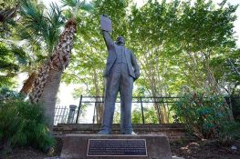 Obituaries Reflect the Story of the Pandemic - Legacy.com