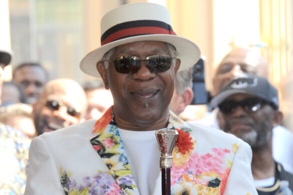 Dennis “Dee Tee” Thomas obituary: Kool & the Gang saxophonist dies at ...