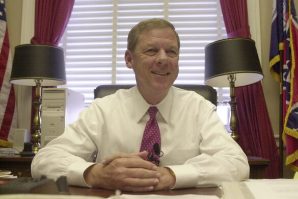 Johnny Isakson obituary: U.S. senator dies at 76 – Legacy.com