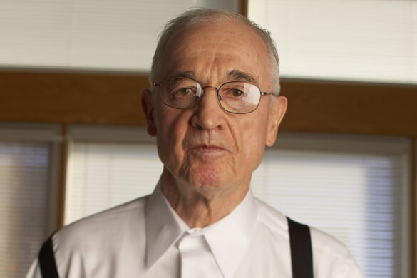 Nick Holonyak Jr. obituary: LED inventor dies at 93 – Legacy.com