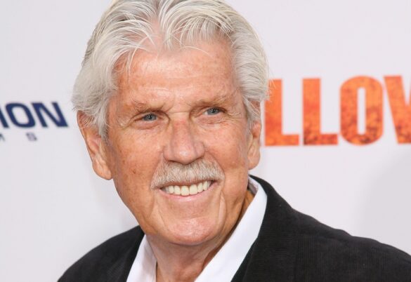 James Winburn obituary: Michael Myers stuntman in Halloween dies at 85 ...