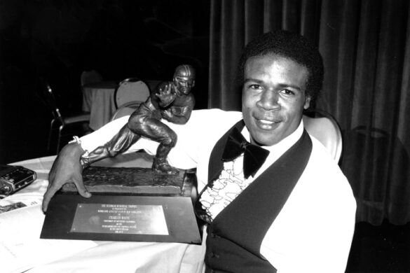 Charles White obituary: football player dies at 64 – Legacy.com