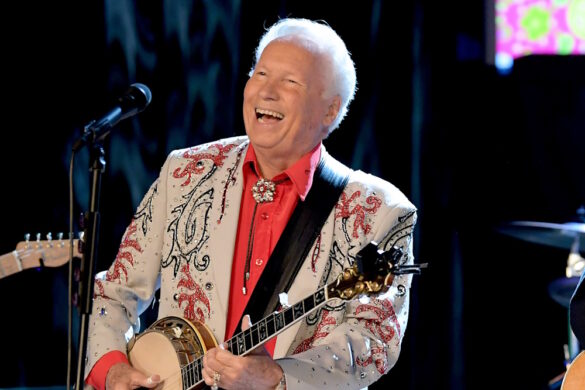 Buck Trent obituary: Hee Haw cast member dies at 85 – Legacy.com