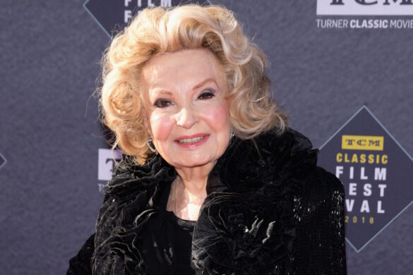 Nicki Aycox obituary: Supernatural actress dies at 47 - Legacy.com